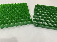 China 5cm Height HDPE PP Material Plastic Planting Grass Paver Grid for Parking Lot and Driveway for sale