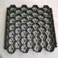 China Plastic Grass Mat for Driveway and Garden Planting Height 48mm Modern Design Style for sale