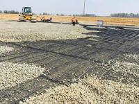 China Airport Asphalt Reinforcement Fiberglass Geogrids with Modern Design Performance for sale