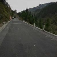 China Cement Pavement Reconstruction High Temperature Rutting Resistance Fiberglass Geogrid for sale