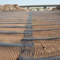 China Raw Material HDPE/PP Uniaxial Geogrid for Retaining Wall in Civil Engineering Projects for sale