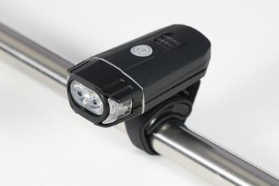 China USB 5 Watt Rechargeable Bicycle Light 8.4x4.5x3.5cm Front Headlight for sale