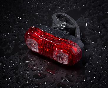 China USB Charging Super Bright Bike Light IPX4 Steady Smart for sale