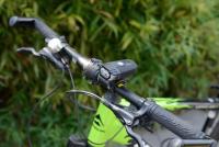China 93x72x13mm Mountain Bike Headlight , 500m Mountain Bike Light for sale