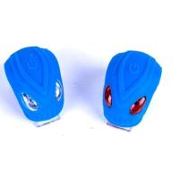 China 46x30x32mm Childrens Bicycle Lights Safety 1 Lm Silicon Flashlight for sale