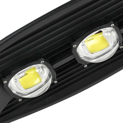 China Electric Waterproof LED Street Light with AC85-265V Input Voltage and Long Lifespan for sale