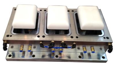 China Plastic Bottle Cap Mould Hot Runner System Injection Molding Maker Plane Grounding for sale