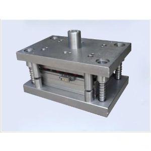 China Precision Injection Plastic Mold for sale