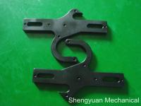 China Al6061 CNC Precision Machining Parts Loading Door Latch with Anodized Black for sale