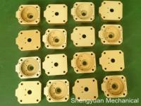China Cold Convert CNC Precision Machining Aluminium 5083 Powdercoat Golden Yellow Housing for sale
