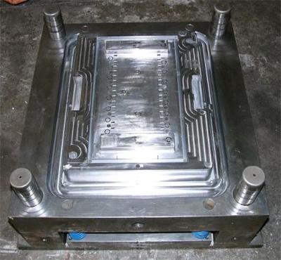 China High polishing injection mould,mould maker,plastic mould for cosmetic bottle for sale