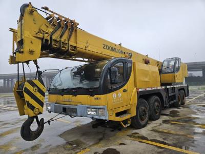 China Yellow Used Zoomlion ZTC1000 Second Hand Crane 40m Lifting Height for sale