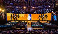 China RH-A 4.81 Indoor video wall Die Casting Aluminum 500*1000mm rental led display for sale