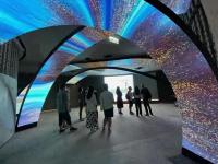 China Large Flexible LED Screen Display High Brightness Curved Video Wall Displays for sale