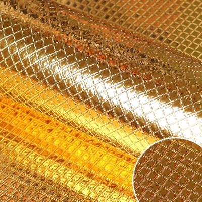 China Moisture Proof Gold Foil Embossed Glitter Metallic Wallpaper Luxury Design for sale