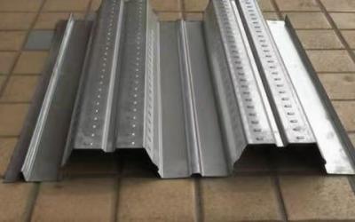 China Custom Corrosion Resistant Rectangular Steel Beams For Building Construction for sale