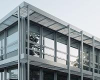 China Fixed Modular Steel Structure Office Building Metal Frame Commercial Buildings Wind Resistant for sale