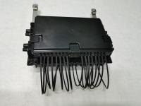 China Outdoor Aerial Hanged ABS Plastic Fiber Distribution Box 2 Sides For Loading PLC Splitter for sale