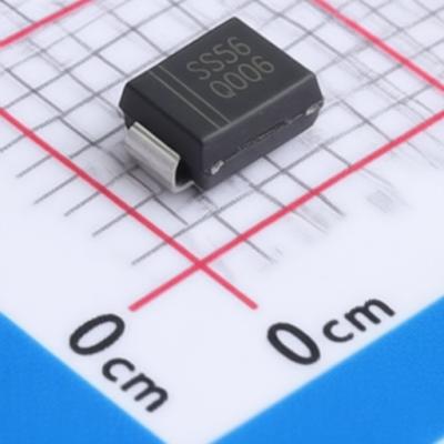 China Surface Mount Diode BLUE ROCKET SS56B with 60 Volt Reverse Voltage and 5 Amp Forward Current Halogen Free for sale