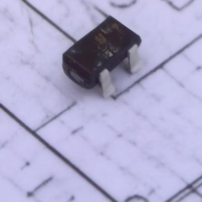 China Compact SOT523 PNP transistor CBI MMBT3906T with epitaxial planar die construction lead free version for sale