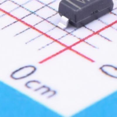China Low Zener Impedance Zener Diode Changzhou Starsea Elec BZT52C5V6 Molded Plastic Body with High Reliability for sale