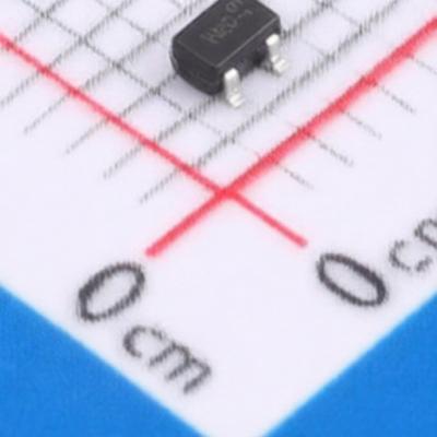 China Built In Biasing Resistors NPN Transistor DIODES DDTC144EUAQ 13 F with Molded Plastic Green Compound for sale