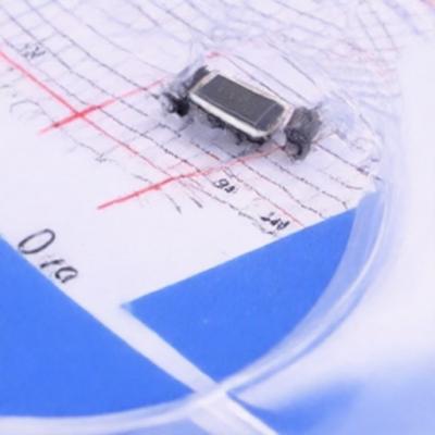 China Green Surface Mount NPN Transistor Diodes DDTD123YC 7 F with Molded Plastic Case and Matte Tin Leads for sale