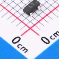 China NPN Bipolar Transistor Guangdong Hottech 2SC1623 L7 with Molded Plastic Case and High Voltage Ratings for sale