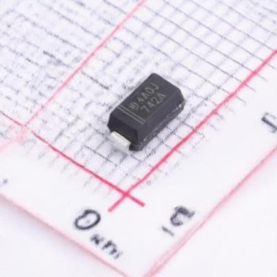 China Surface Mounted Silicon Planar Zener Diodes Jingdao Microelectronics 1SMA4742A SMA Package Design for sale