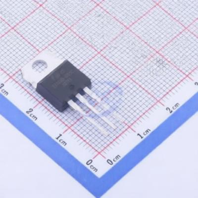 China Triac ISC BTA08-600C with 600 Volt Repetitive Peak Voltage and 8 Amp RMS Current in TO220AB Package for sale