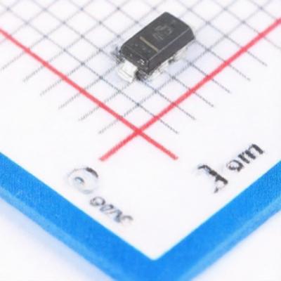 China Surface Mount Zener Diode Jingdao Microelectronics BZT52C3V9 with Wide Voltage Range and Performance for sale