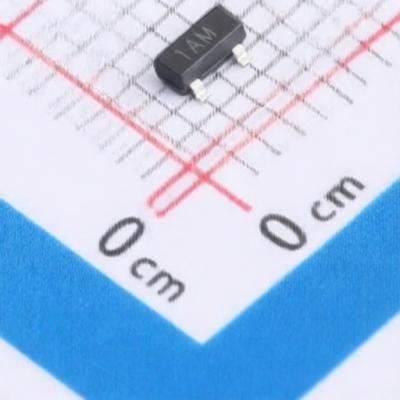 China Plastic encapsulated LangJie MMBT3904 NPN transistor in SOT23 package for general purpose applications for sale