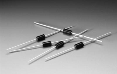 China Multipulse SIDAC voltage switch with tin plated copper alloy leads Littelfuse K2201GLRP DO15 package for sale