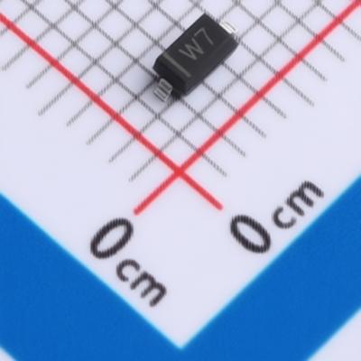 China Plastic UL Recognized Zener Diode luJing BZT52C4V7 Featuring Color Band Cathode Marking and Performance for sale