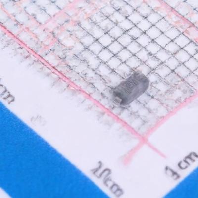 China Silicon Planar Zener Diode Shikues BZT52B18 with Wide Voltage Range and Surface Mount SOD123 Package for sale