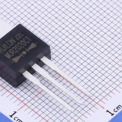 China Super fast recovery diode RUILON MUR2020CT with TO 220AB package and tin plated solderable terminals for sale