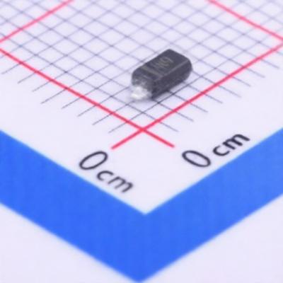 China Surface Mount Silicon Planar Zener Diodes with Shikues BZT52C5V6 and 500mW Power Dissipation in SOD123 for sale