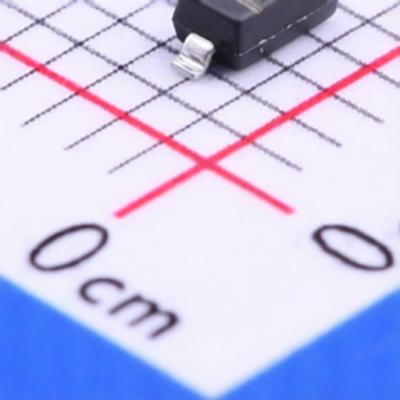 China Surface Mount Shikues BZT52C7V5 Zener Diodes with Max 500mW Power Dissipation and Wide Voltage Range for sale