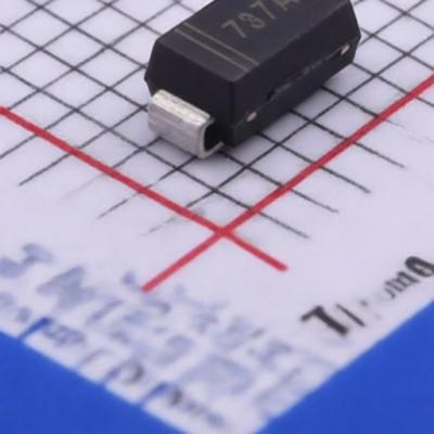 China Surface Mount Silicon Planar Zener Diode Shikues 1SMA4737AG with 1 Watt Power Dissipation SMA Package for sale