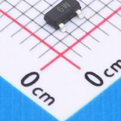 China NPN Transistor SOT23 Package Slkor 2SD1782Q Suitable for Switching and Amplifier Applications for sale