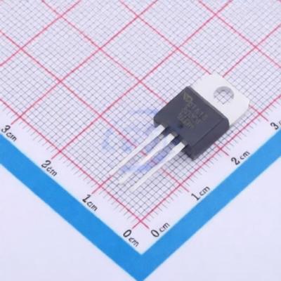 China Triac semiconductor device WEIDA BTA16-800CW with 16A current rating and 800V repetitive peak voltage for sale
