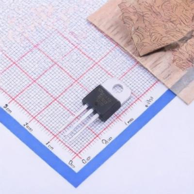 China 16A Triac BTA16-800BW Featuring 800V Peak Voltage and High dvdt Rate for Inductive Load Applications for sale