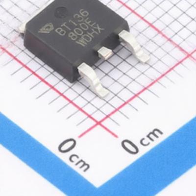 China WEIDA BT136 800E Triacs featuring 4A RMS current and low holding current for power load applications for sale