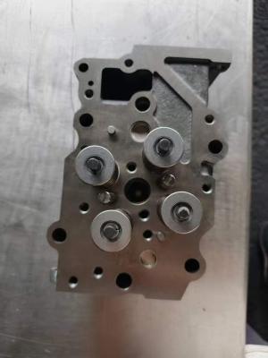 China 6D125 Cylinder Head Assembly For Komatsu PC400-6 Excavator Diesel Engine Parts for sale