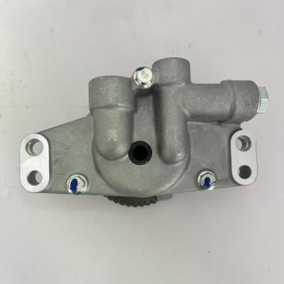 China Engine Oil Pump 8‑97048809‑7 For Isuzu Diesel Engine for sale