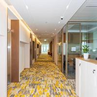 China 5mm 6mm 10mm Double Glass Partition With Polished Frame Silver for sale