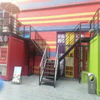China Prefab Container House Steel Structure Portable Villa 6055x2435x2896mm 220V for sale