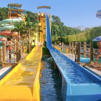 China Vertical High-Speed SlideThrill Water Slides Tall Speed Adventure 5.0m–18.0m Platform 1 Person Per Slide for sale