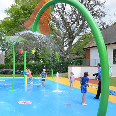 China 304 Stainless Steel Wind Chime Flower Spray 260cm Commercial Splash Pad Water Park Accessory for sale