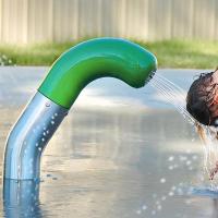 China Commercial Splash Pad Sprinkling Little Worm 304 Stainless Steel 360 Degree Rotating Water Spray 105cm Height for sale